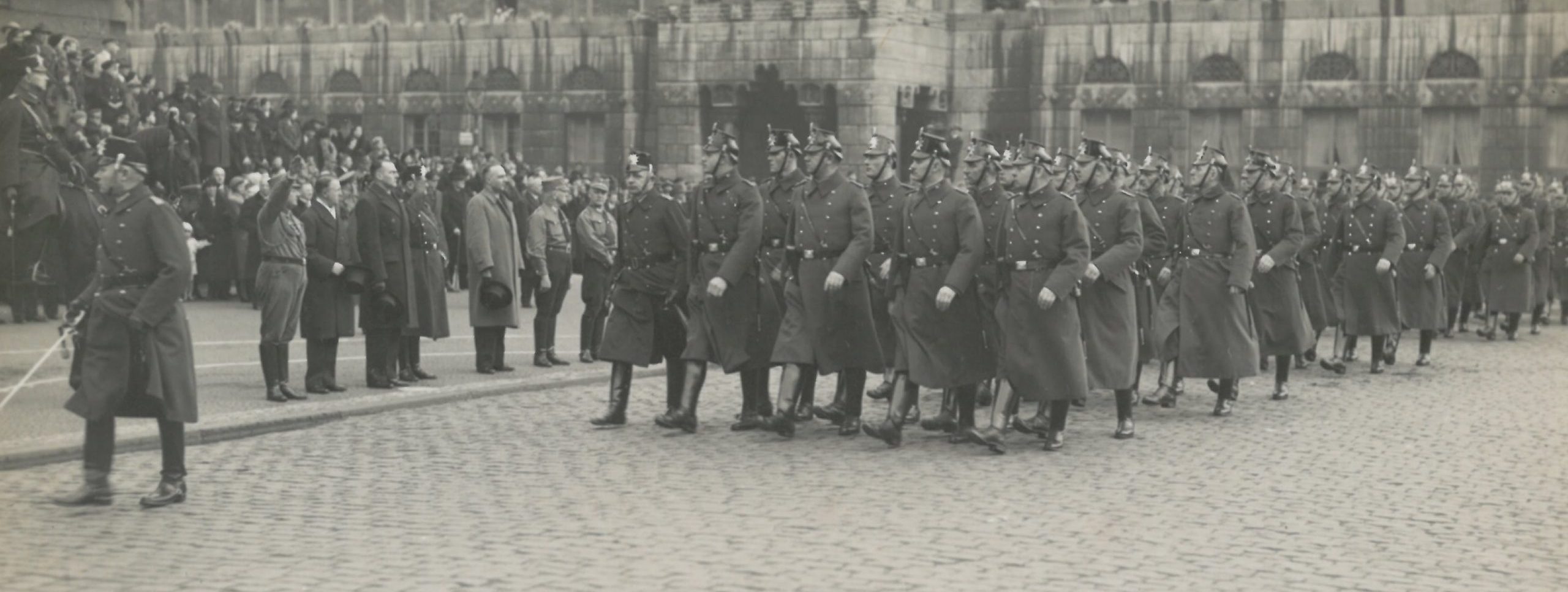 „Tatort Duisburg“ 1933 bis 1945 – Die Stadt an Rhein und Ruhr während des Nationalsozialismus ...